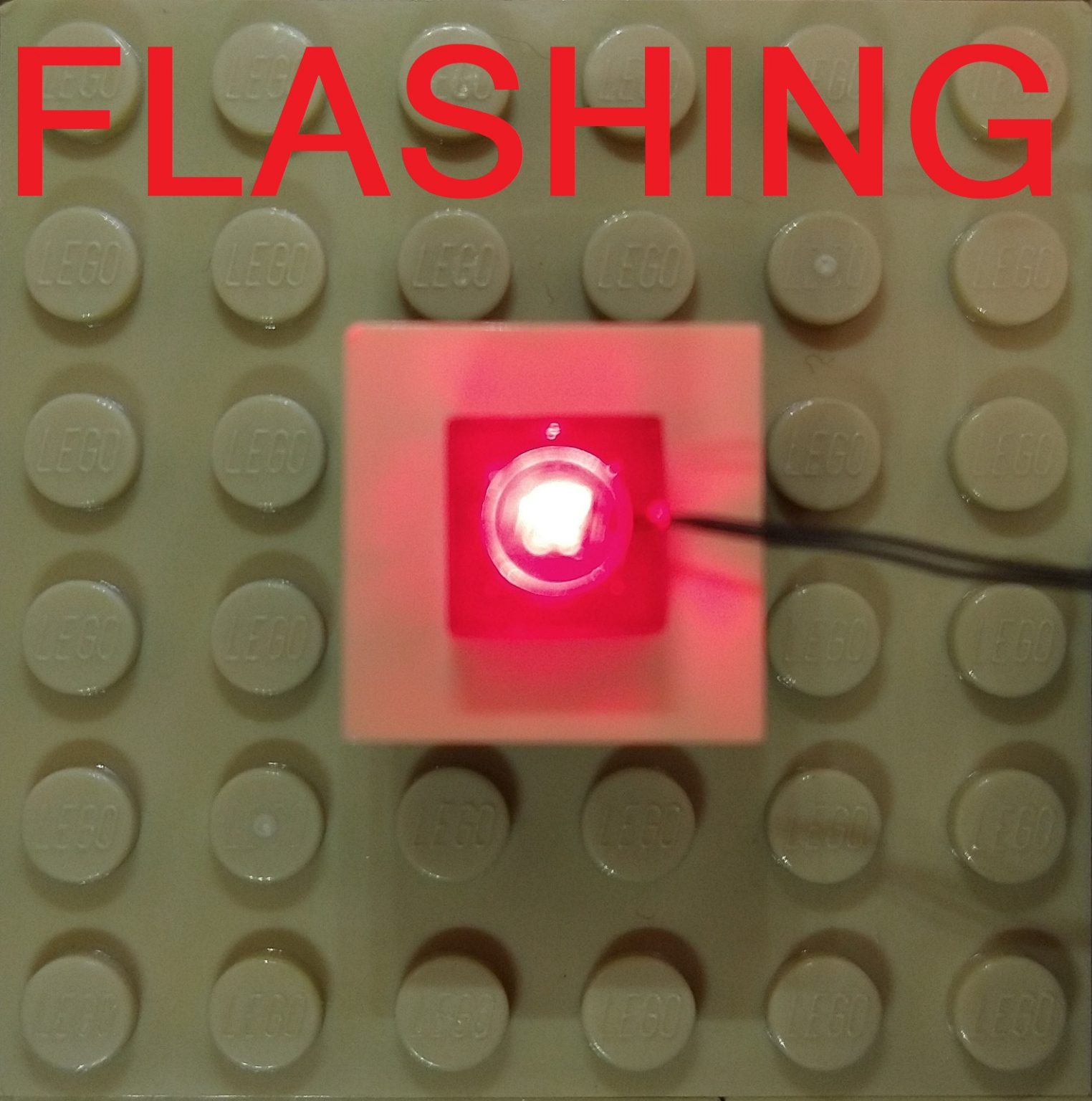 1×1 Plate Red Flashing – Glow Bricks