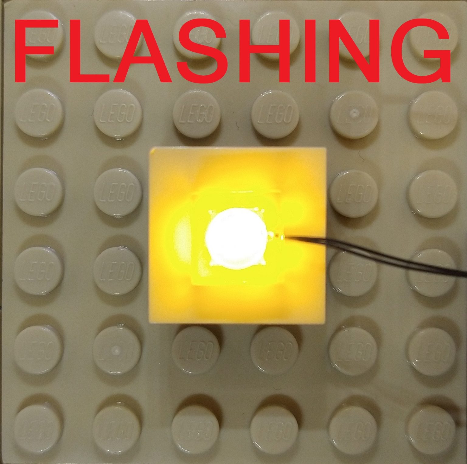 1×1 Plate Amber/Yellow Flashing – Glow Bricks