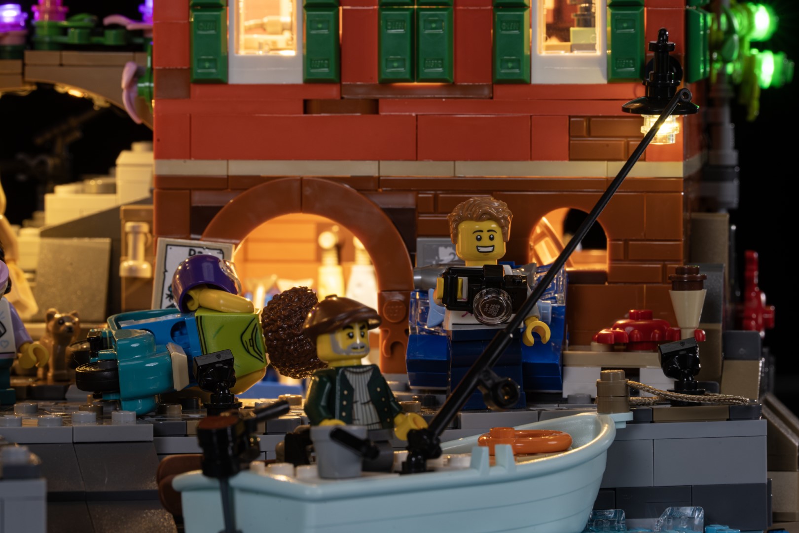 Italian Riviera 21359 LED Lighting Kit – Glow Bricks